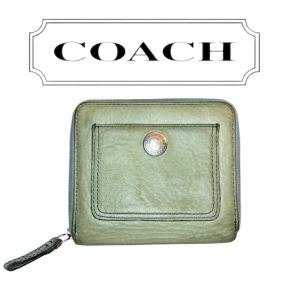 Coach | Bags | Coach Vintage Round Fastener Calfskin Zip Around Compact ...